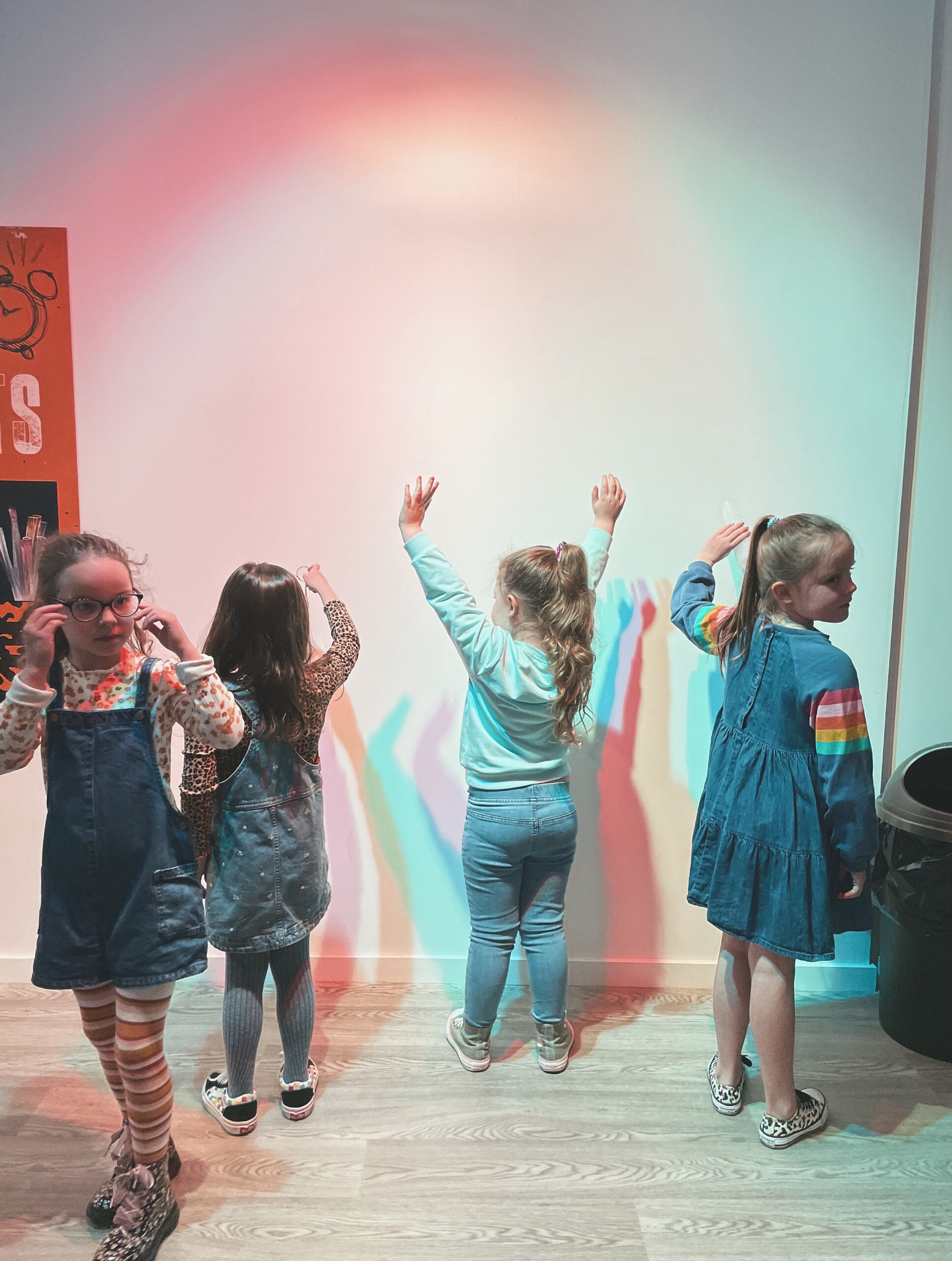 Home - The World of Glass