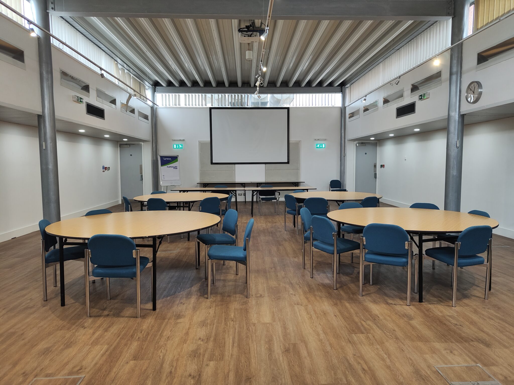 Hiring Facilities - The World of Glass